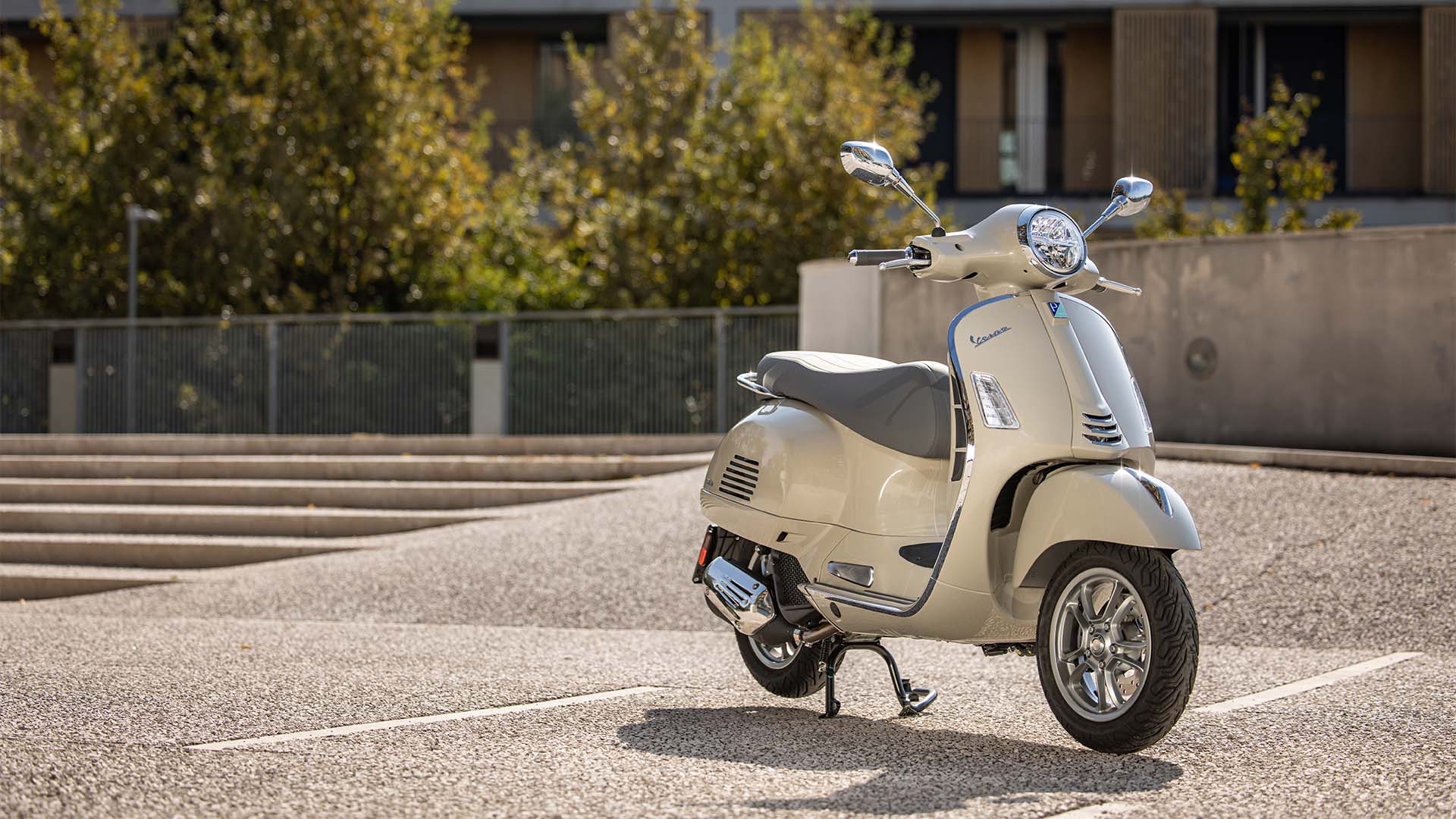 vespa range 2022